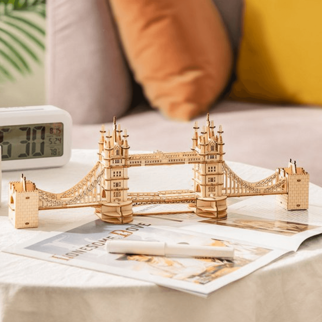 Tower Bridge with Lights 3D Wooden Puzzle – DIYative™